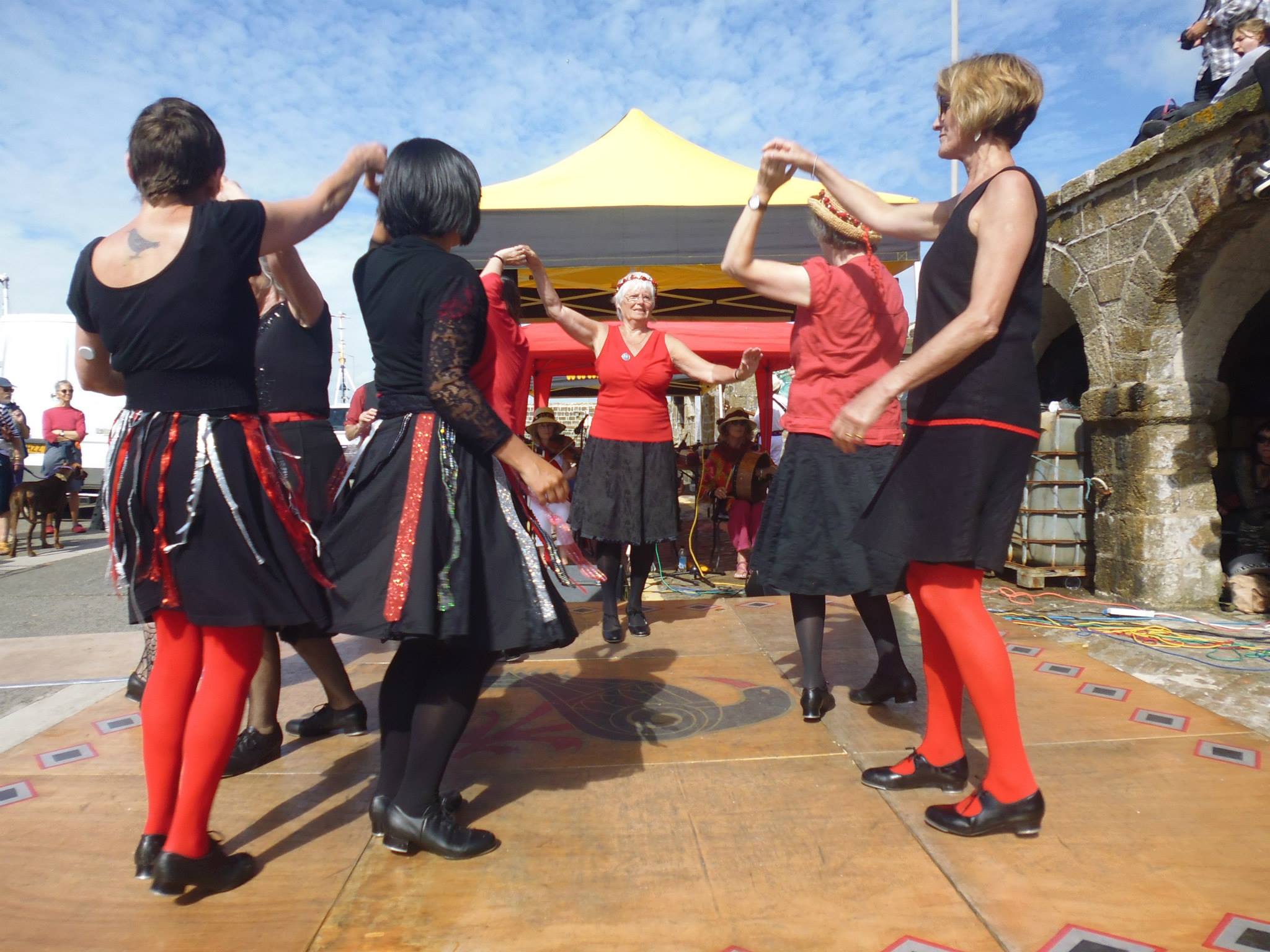 Tros an Treys - The Cornish Dance Society